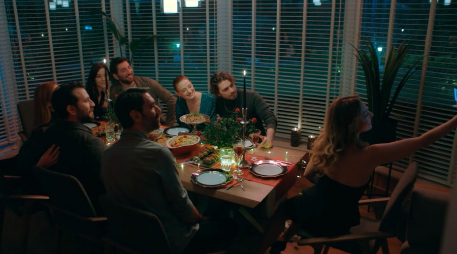 Volkan envidiará la felicidad de Asya y sus amigos: Mira un avance ...