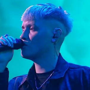 Así fue la emocionante interpretación de "Ángel para un final" de Kidd ...