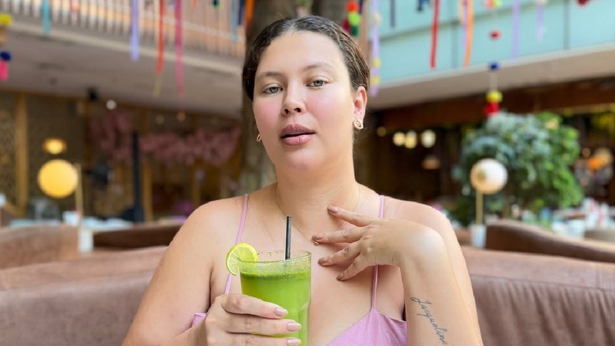 El momento más chileno de Michelle Carvalho: Sirvió y degustó plato ...