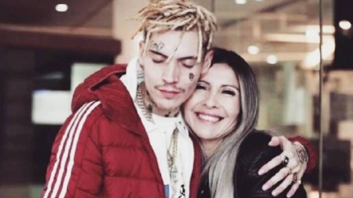 Mamá de Marcianeke tiene un romance con un futbolista profesional 13 ...