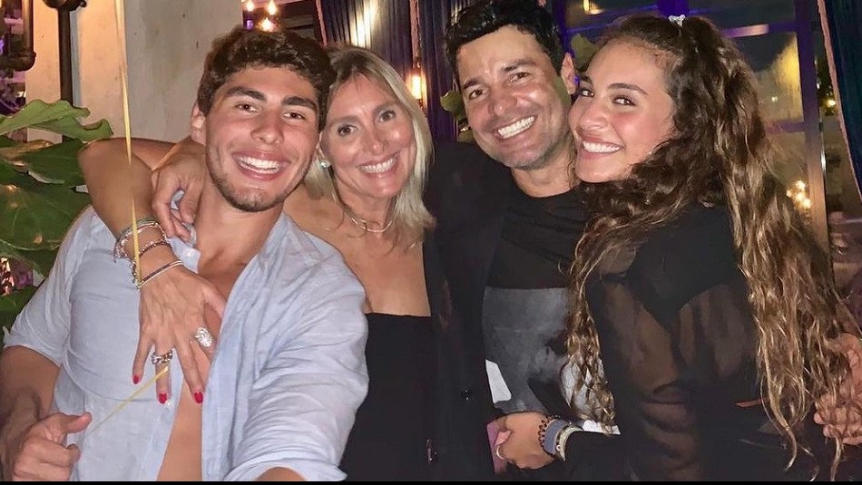 El Hijo Mayor De Chayanne Se Gradúa De La Universidad Y Así Lo Celebra Su Hermana Meganoticias
