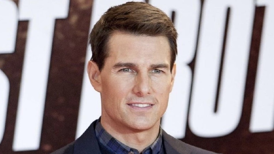 Tom Cruise reaparece en un juego de béisbol y dicen que luce ...