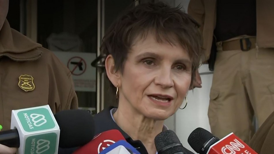 No Los Vamos A Dejar Solos Ministra Tohá Visita A Carabinero Herido