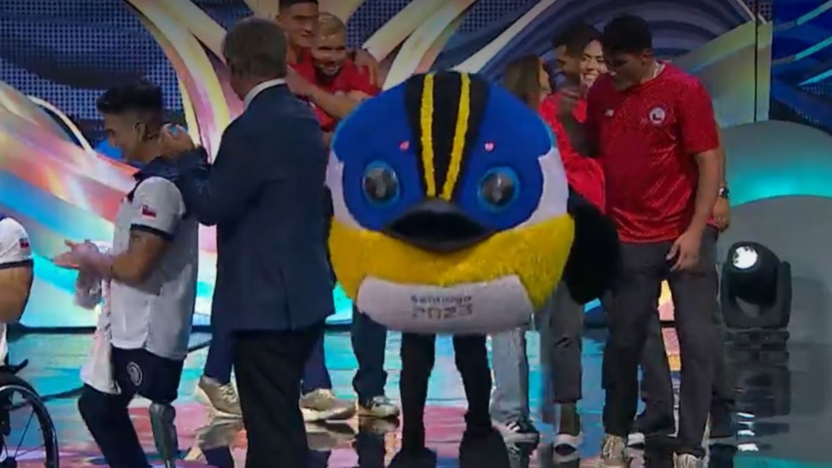 Fue parte de la primera donación: Así fue la aparición del Fiu en la ...