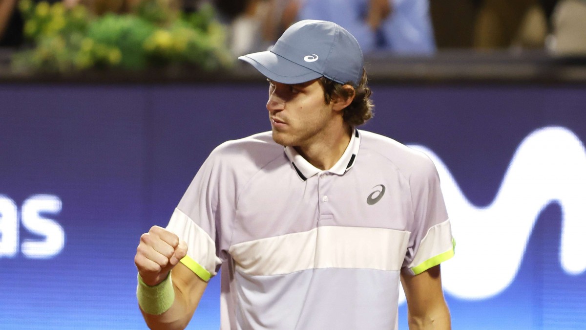 En dramático partido Nico Jarry vence al 41 del mundo y avanza a ...