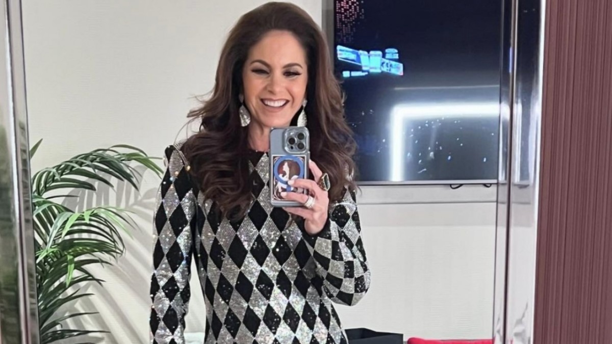 Lucero se aproxima a los 60 años de edad y comparte este poderoso ...